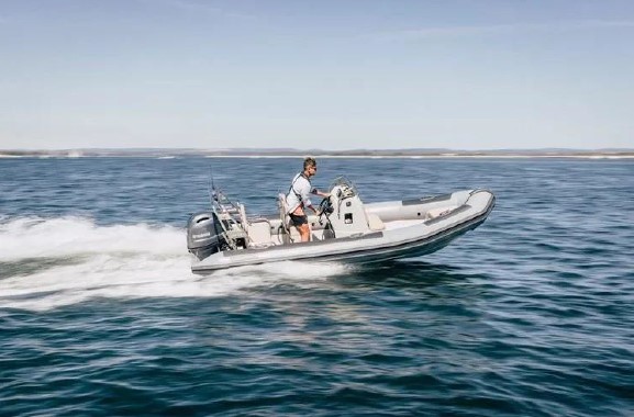 Ballistic Boats - Experience the water differently on a RIB.